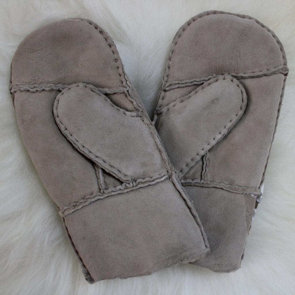 Kids Sheepskin Mittens - Hide Rugs