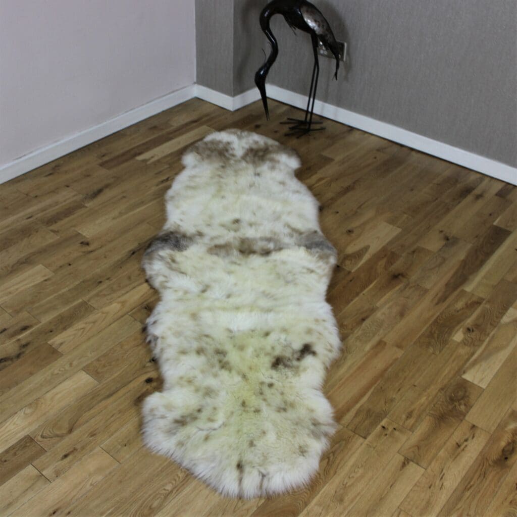 Icelandic Sheepskin Rug 4 Skin Grey - Hide Rugs
