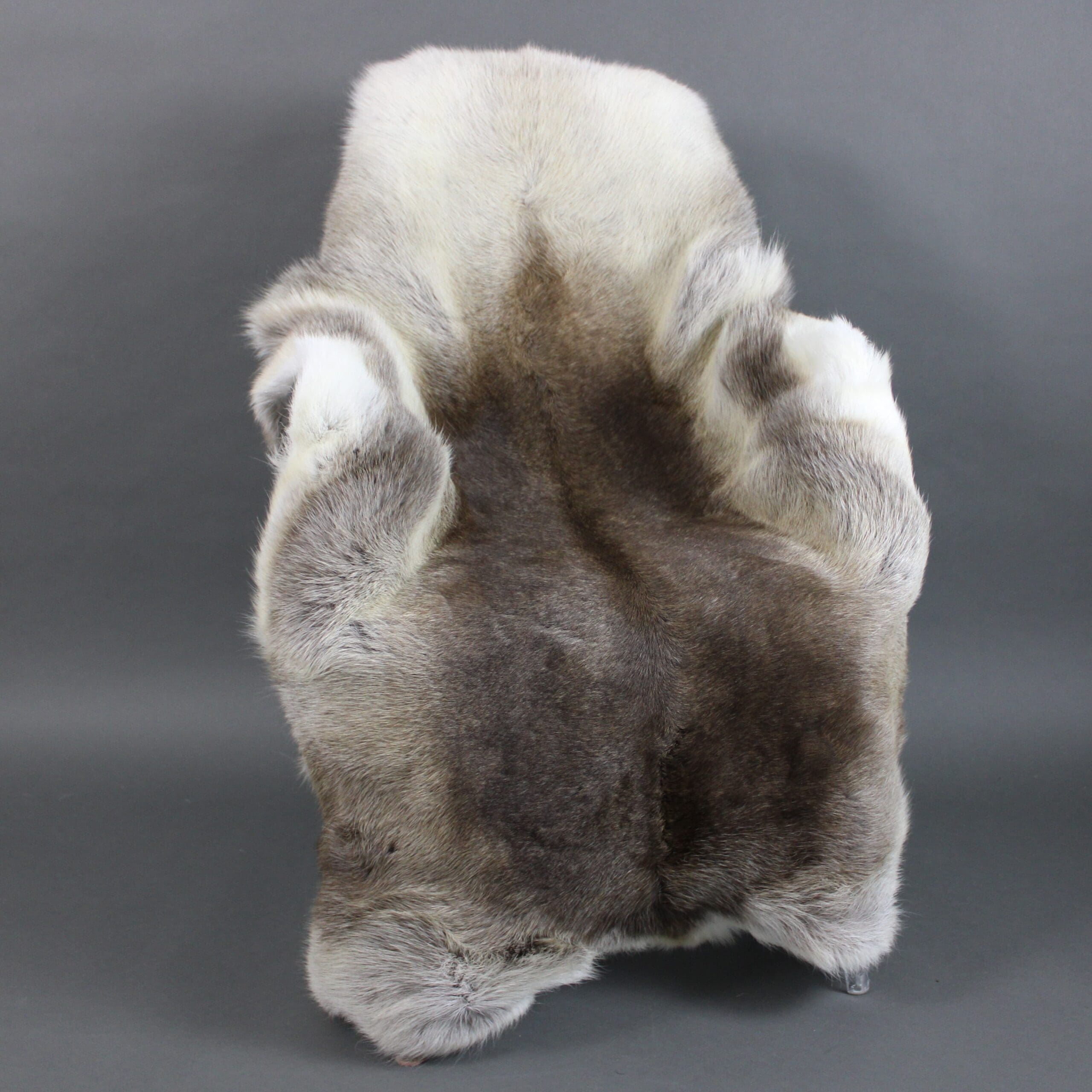 X Large Reindeer Hide Rug R1123 - Hide Rugs