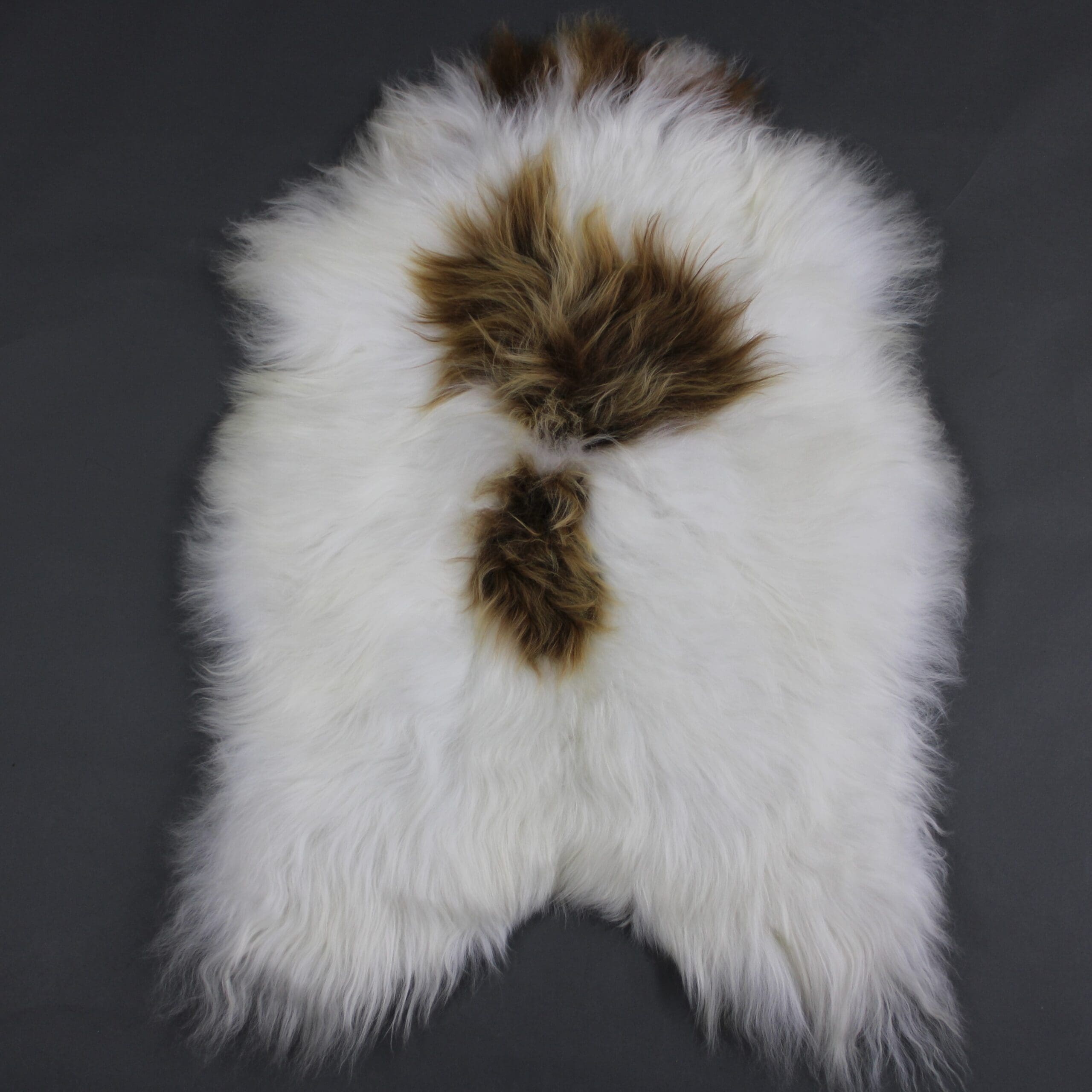 Natural Icelandic Sheepskin Rug ISM391 - Hide Rugs